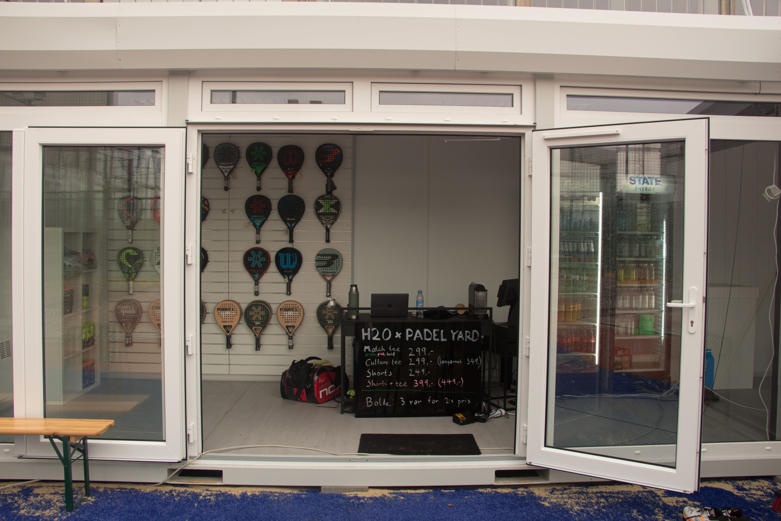 KUNDECASE: Padel Yard Reffen - ALPHA Containers A/S